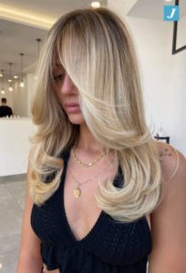 A chi sta bene il biondo freddo? Ecco alcuni suggerimenti